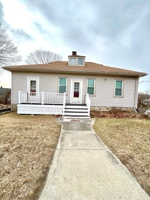 4090 Mendon Rd - 4090 Mendon Rd Cumberland RI 02864 | Apartment Finder