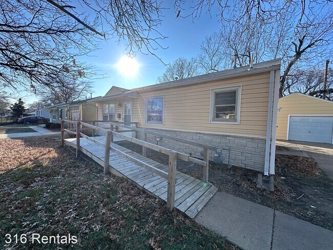 2 br, 1 bath House - 2413 N Prince Ave - 2413 N Prince Ave Wichita KS ...