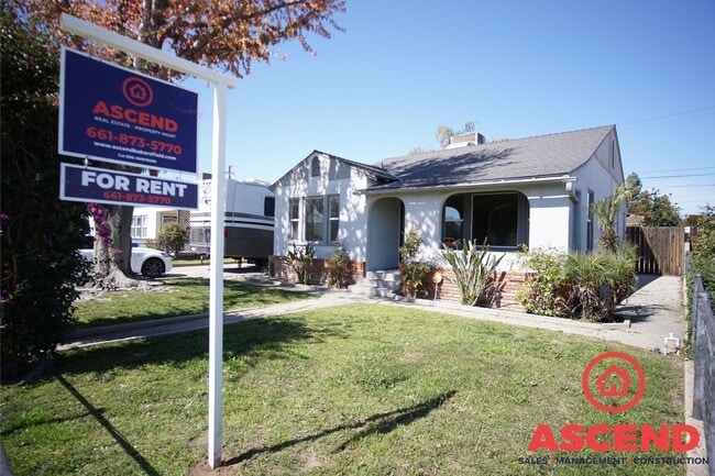 Cute Home in Oildale! - 218 El Tejon Ave Bakersfield CA 93308 ...