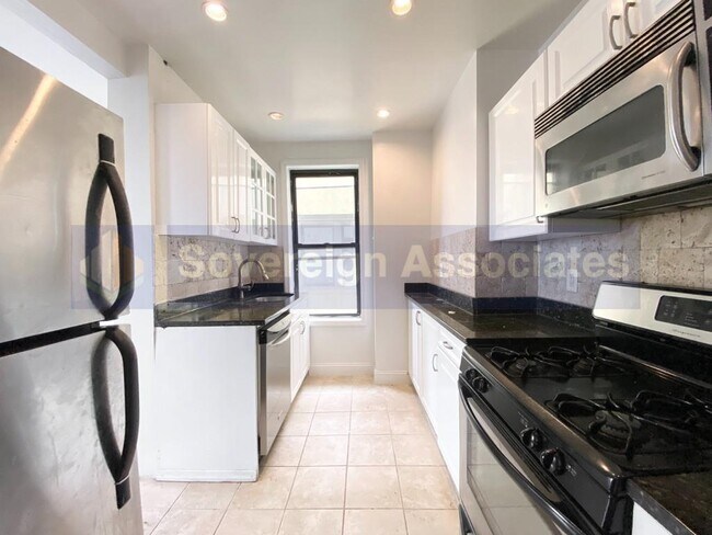 GRAND 3BDRM ON HAMILTON TERRACE - 53 Hamilton Terrace New York NY 10031 ...