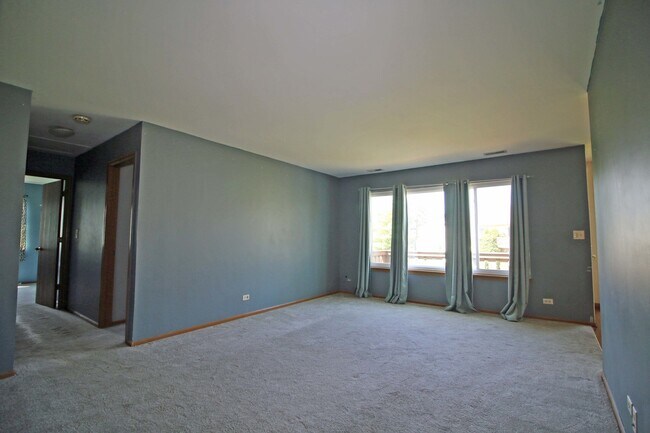 328 Mulberry Ct - 328 Mulberry Ct Bartlett IL 60103 | Apartment Finder