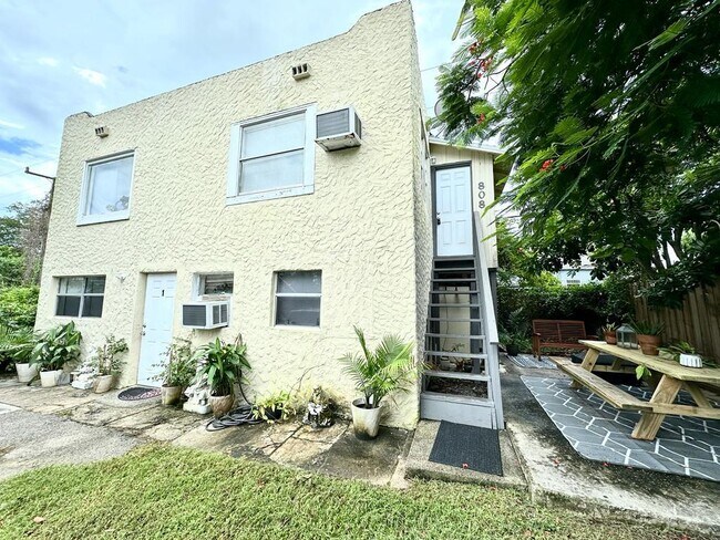 808 30th St - 808 30th St West Palm Beach FL 33407 | Apartment Finder