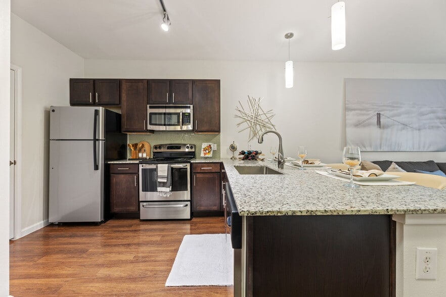 Parkside Apartments - 1226 W Grand Pky S Katy TX 77494 | Apartment Finder