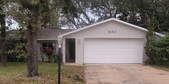 8153 Roycrest Ln - 8153 Roycrest Ln Spring Hill FL 34606 | Apartment Finder