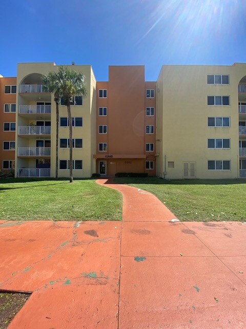 6980 NW 186th St - 6980 NW 186th St Hialeah FL 33015 | Apartment Finder