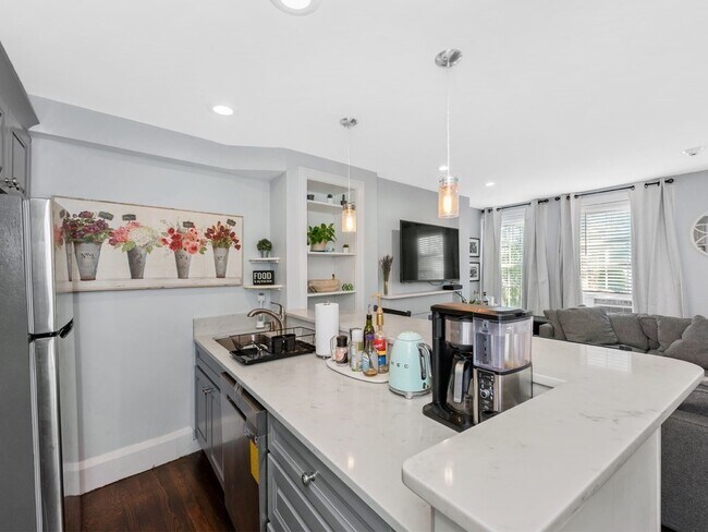 83 Main St - 83 Main St Boston MA 02129 | Apartment Finder