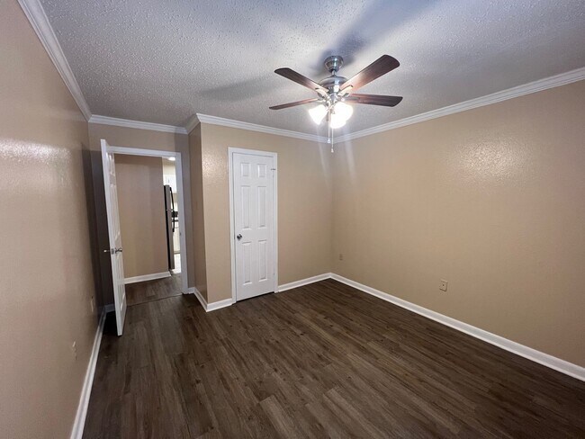2 BR CONDO NEAR LSU - 3101 Highland Rd Baton Rouge LA 70802 | Apartment ...