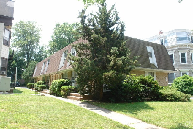 200 W Milton Ave - 200 W Milton Ave Rahway NJ 07065 | Apartment Finder