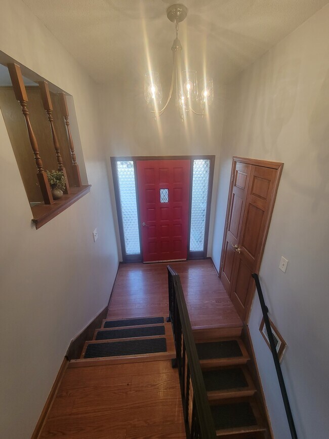 7804 Eby St - 7804 Eby St Overland Park KS 66204 | Apartment Finder