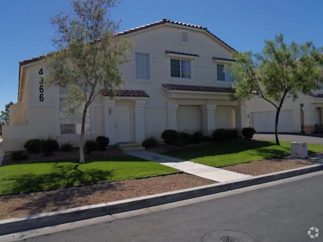 Pine Ridge Townhomes - 4453 Roscommon St Las Vegas NV 89147 | Apartment ...