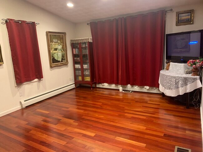 51 Indian Trl - 51 Indian Trl Cranston RI 02921 | Apartment Finder