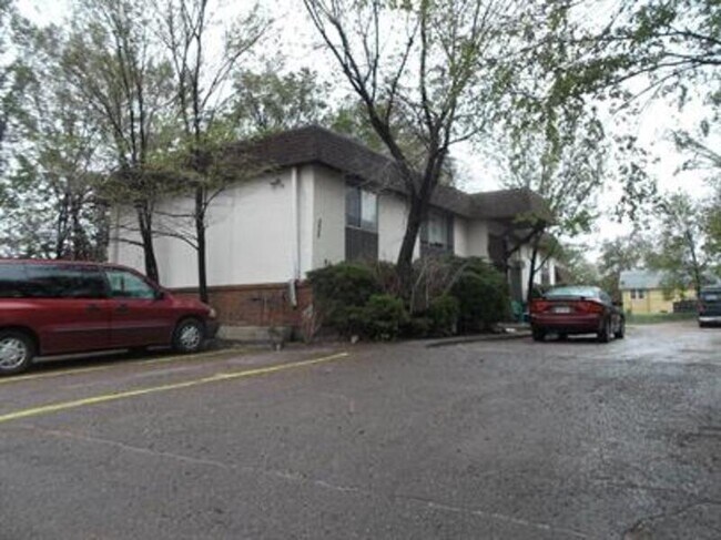 333 Bonnie Ct - 333 Bonnie Ct Colorado Springs CO 80916 | Apartment Finder