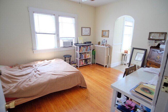 2312 Bryant Ave S - 2312 Bryant Ave S Minneapolis MN 55405 | Apartment ...