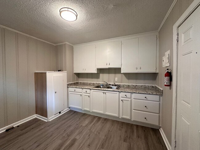 Exclusively Offered By Muse Realty Rentals... - 316 Little St Rock Hill ...