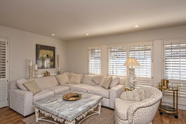 Rates Vary $2,495 - $3,495 - 5205 N 24th St Phoenix AZ 85016 ...