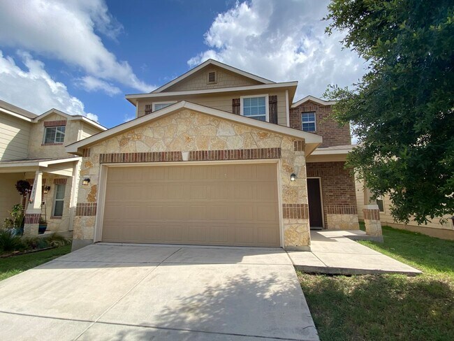 Charming 2-Story Home Available for Rent! ... - 11851 Silver Coins San ...