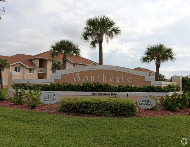 Southgate Apartments - 3140 Southgate Dr Rockledge FL 32955 | Apartment ...
