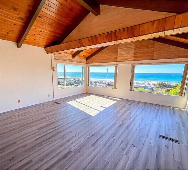 1618 Square Foot Tri-Level Home in Cayucos with Ocean Views - 3413 ...