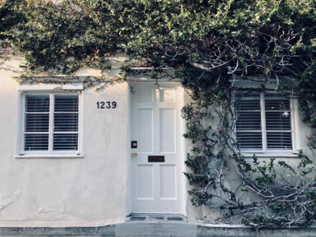 1239 Crescent Heights Blvd - 1239 Crescent Heights Blvd West Hollywood ...