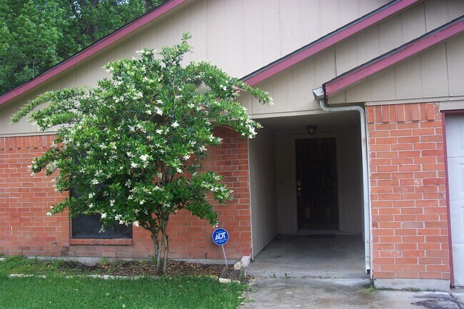 28623 Oakden Ct - 28623 Oakden Ct Huffman TX 77336 | Apartment Finder