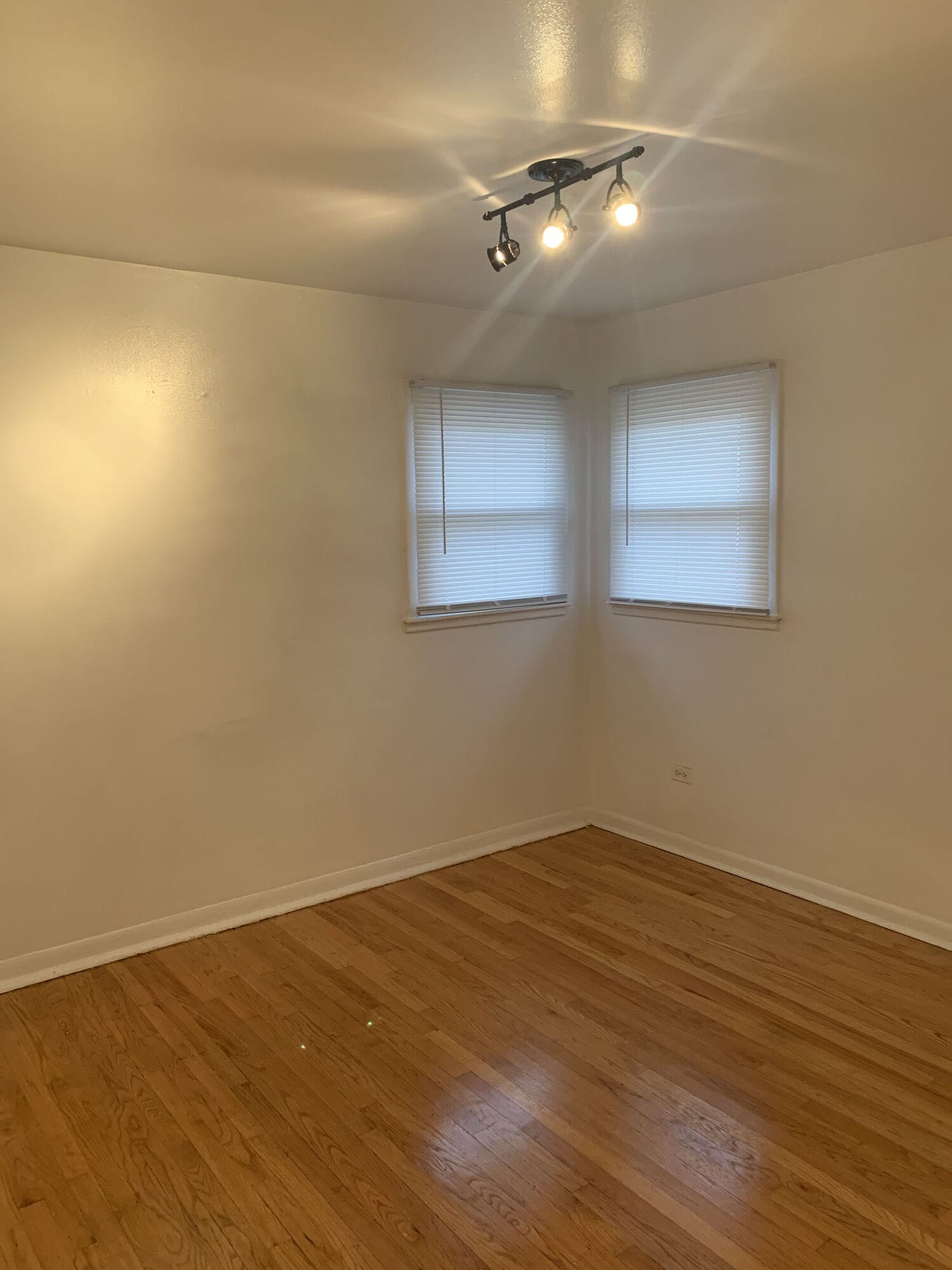 Blue Station - 2130 122nd St Blue Island IL 60406 | Apartment Finder