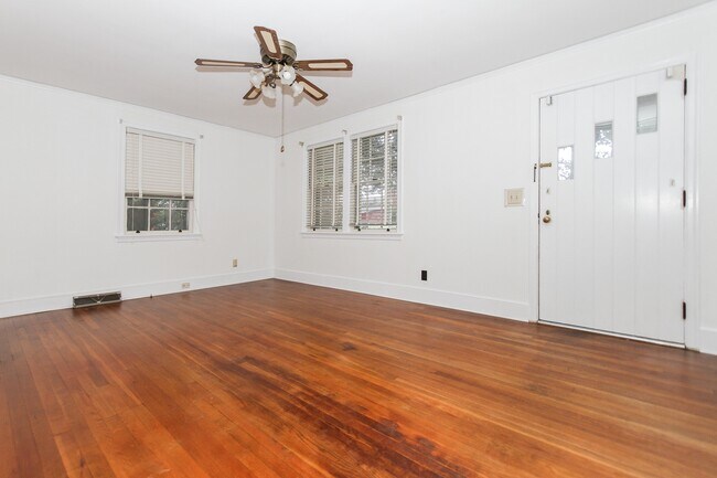 1733 Augusta Rd - 1733 Augusta Rd West Columbia SC 29169 | Apartment Finder
