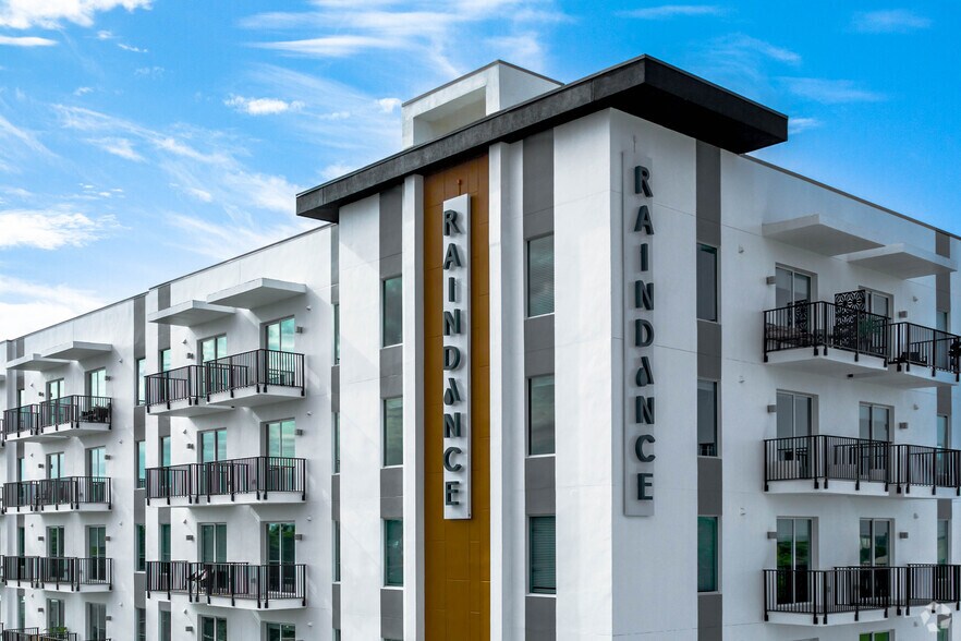 RainDance - 200 Avenue C SW Winter Haven FL 33880 | Apartment Finder