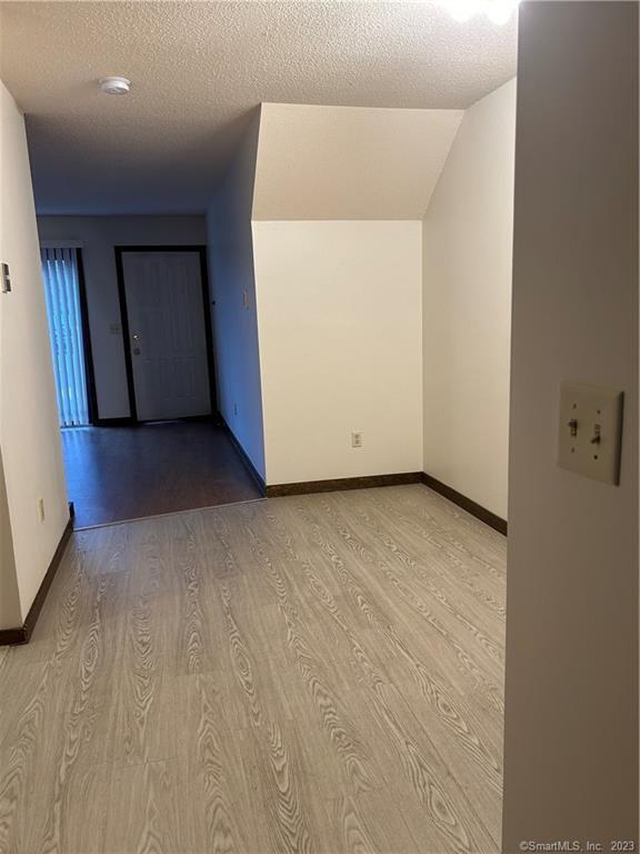 279 Redstone Hill Rd - 279 Redstone Hill Rd Bristol CT 06010 ...