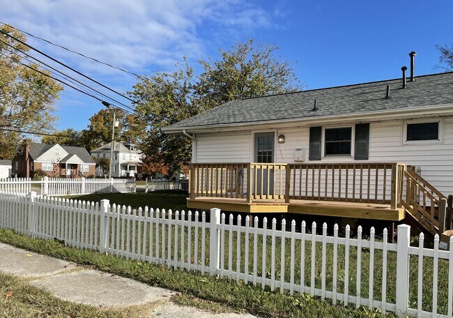 Slade Property - 900 N Mallory St Hampton VA 23663 | Apartment Finder