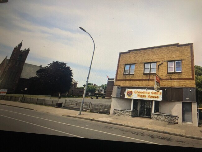 512 Lyell Ave - 512 Lyell Ave Rochester NY 14606 | Apartment Finder