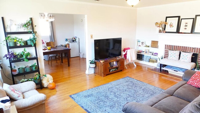 7215 Adelphi Rd - 7215 Adelphi Rd Hyattsville MD 20782 | Apartment Finder