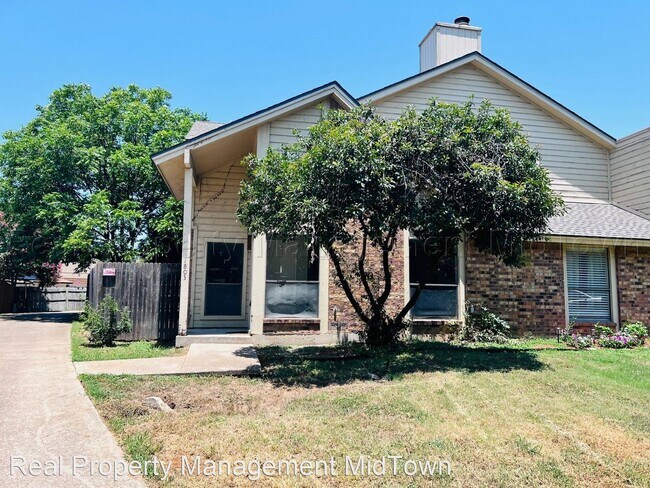 3 br, 2.5 bath House - 1803 Ridgebrook - 1803 Ridgebrook Dr Arlington ...