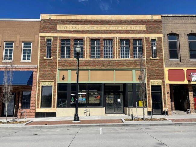 307 E Main St - 307 E Main St Ottumwa IA 52501 | Apartment Finder