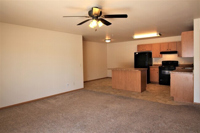 Moon Lake Estates - Rice Lake, WI | Apartment Finder