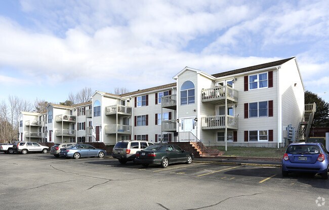 16 Mill St - 16 Mill St Springvale ME 04083 | Apartment Finder