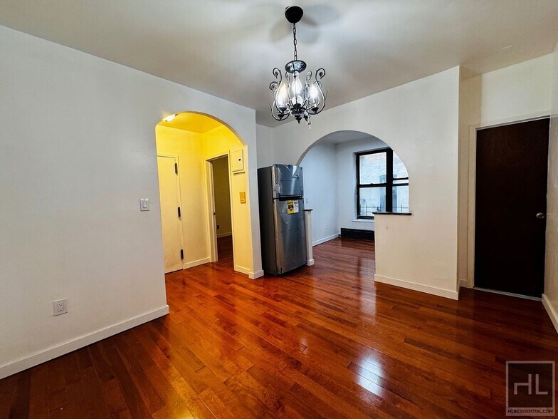 DEAN STREET - 2073 Dean St Brooklyn NY 11233 | Apartment Finder