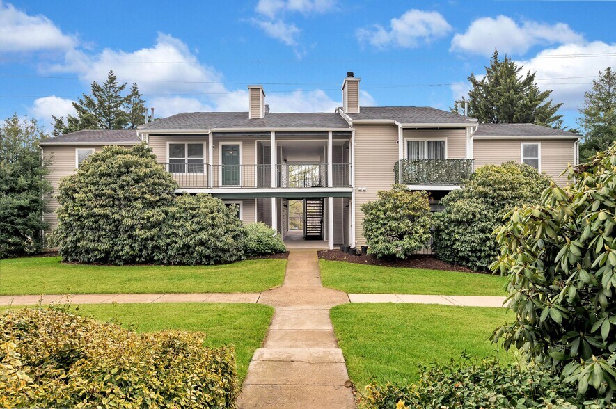 The Greens at Chestnut Ridge - 128 Chestnut Ridge Dr Harrisonburg VA ...