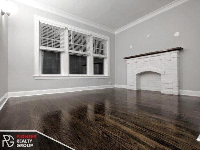 2 bedroom in CHICAGO IL 60660 - 6100 N Winthrop Ave Chicago IL 60660 ...