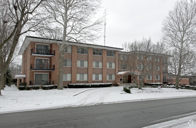 Heather Terrace - 563 Heather Dr Dayton OH 45405 | Apartment Finder