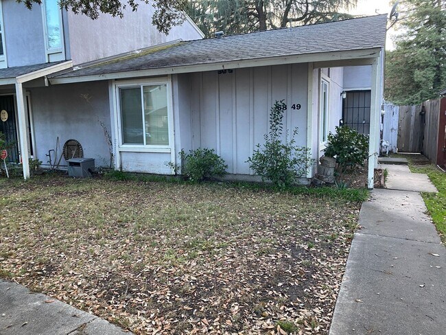 Updated Two Bed, One Bath Halfplex in Linc... - 6849 Gordon Ct Stockton ...