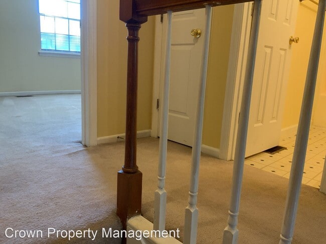 2 br, 1.5 bath House - 14 Allison Court - 14 Allison Ct Cayce SC 29033 ...