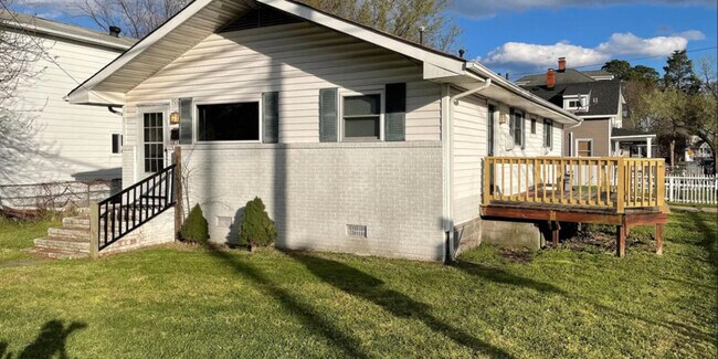 Slade Property - 900 N Mallory St Hampton VA 23663 | Apartment Finder