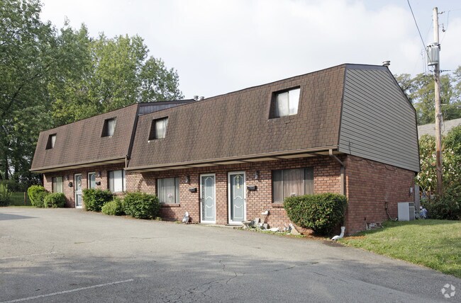 265 Foster Rd - 265 Foster Rd North Versailles PA 15137 | Apartment Finder