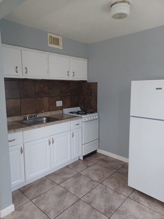 2520 Telegraph Rd - 2520 Telegraph Rd Lemay MO 63125 | Apartment Finder