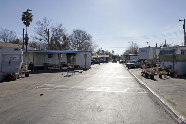 Sacramento Sun RV Park - 3330 Auburn Blvd Sacramento CA 95821 ...