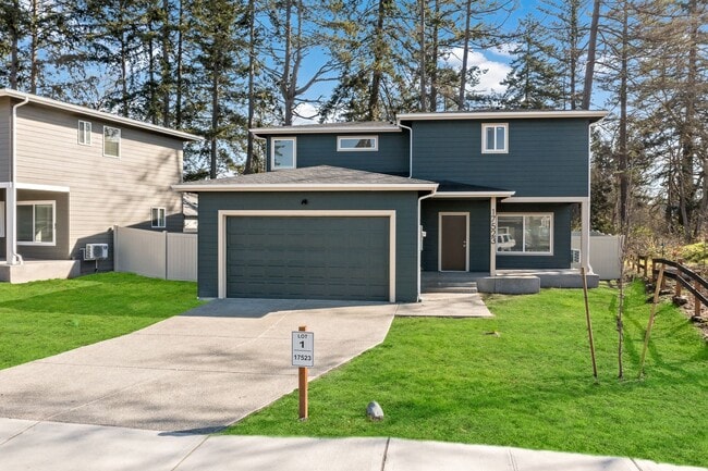 10 Fully Fenced New Construction Houses in... - 17523 29th Ave E Tacoma ...