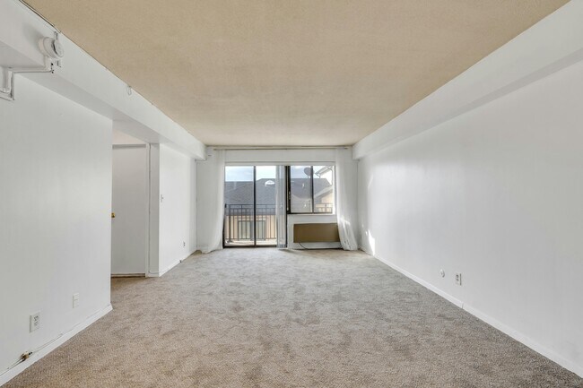 233 12th St - 233 12th St Palisades Park NJ 07650 | Apartment Finder