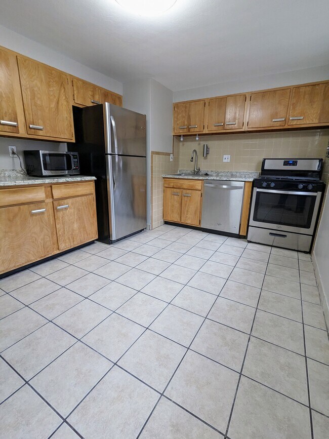 1190 Moorlands Dr - 1190 Moorlands Dr Richmond Heights MO 63117 ...