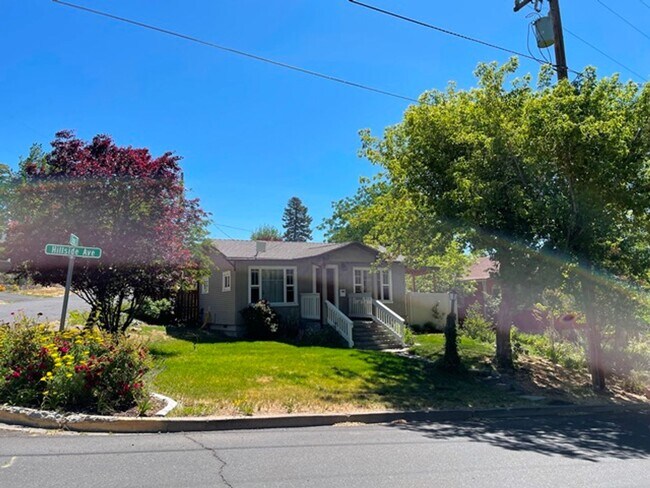 Super Cute Geothermal Home - 343 Hillside Ave Klamath Falls OR 97601 ...