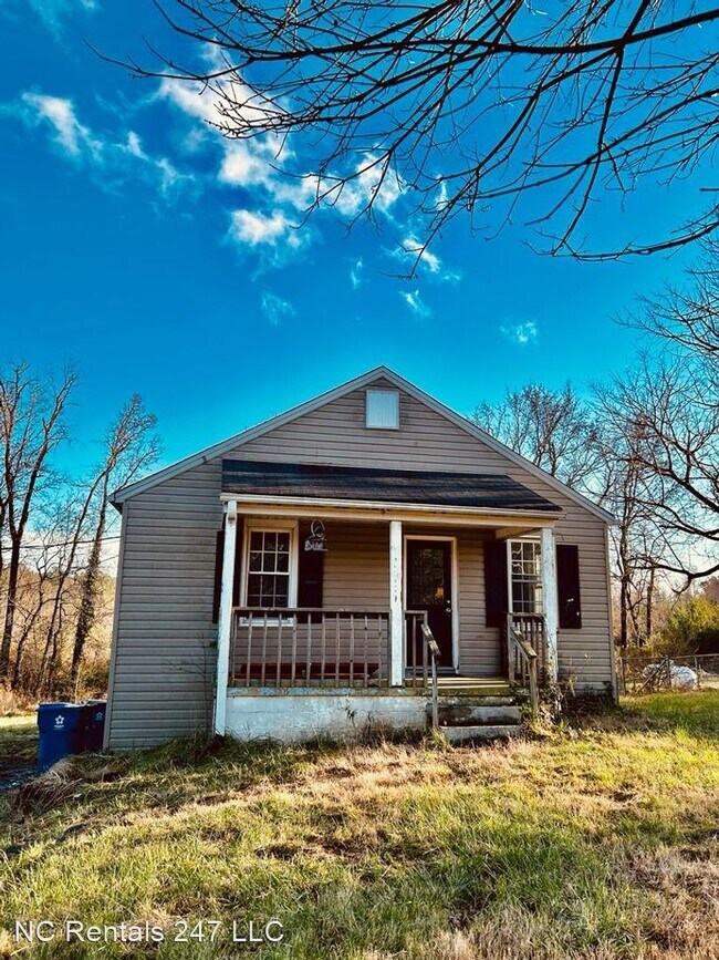 3 br, 1 bath House - 4126 Kivett Dr, James... - 4126 Kivett Dr ...